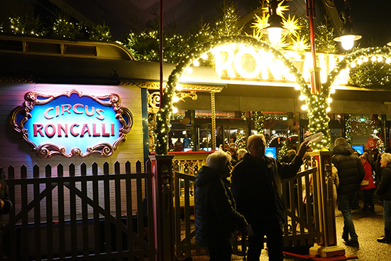 Seiltanz und Saitenakrobatik – NIGHT OUT @ BERLIN